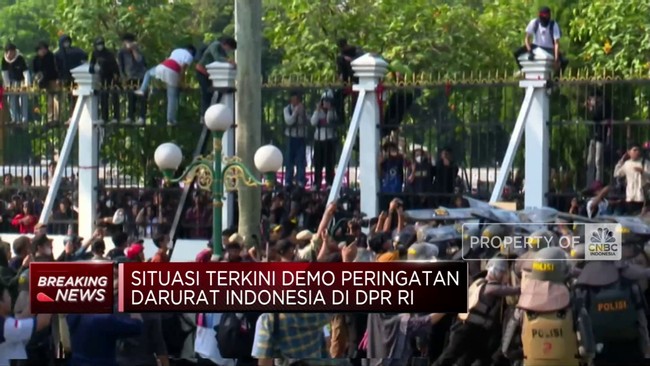 Video: Situasi Terkini Demo Tolak RUU Pilkada di Gedung DPR RI