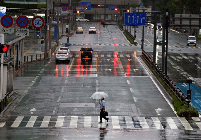 Jepang Warning Petaka 'Mengancam Nyawa', Bandara Kota Lumpuh