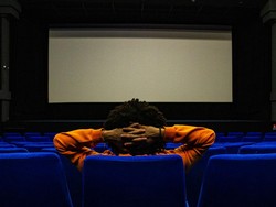 Khusus 18+, Deretan Film Barat Romantis di Netflix yang Bisa Menghibur