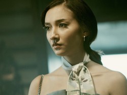 Potret Lulu Tobing di Premiere 'Guna-Guna Istri Muda', Netizen: Cantiknya Abadi