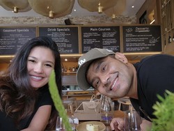 Adam Levine dan Behati Prinsloo Mesra di Pesta Oscars Setelah Isu Selingkuh