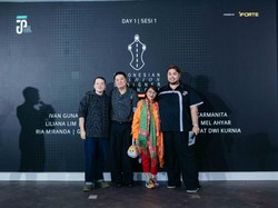 10 Koleksi Busana Liliana Lim, Gaun Elegan Terinspirasi Fenomena Alam