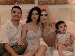 8 Foto Ultah Anak Siti Badriah, Bikin Gemas Cosplay Jadi Keluarga Flinstone