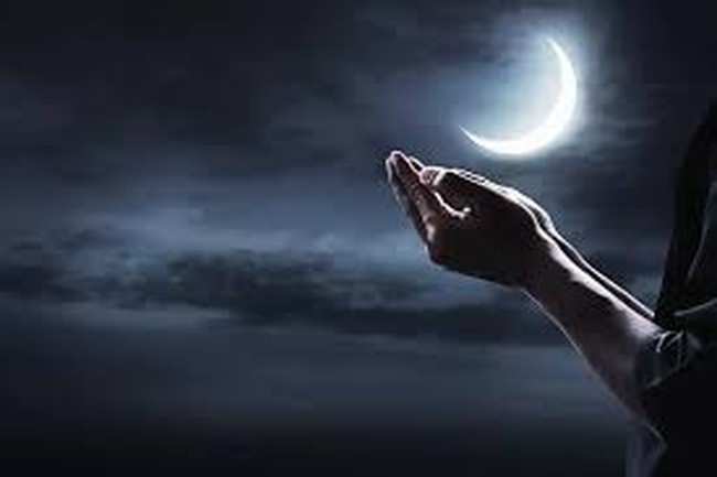 Mengenal Malam Selikuran, Tradisi Menyambut Malam Lailatul Qadar