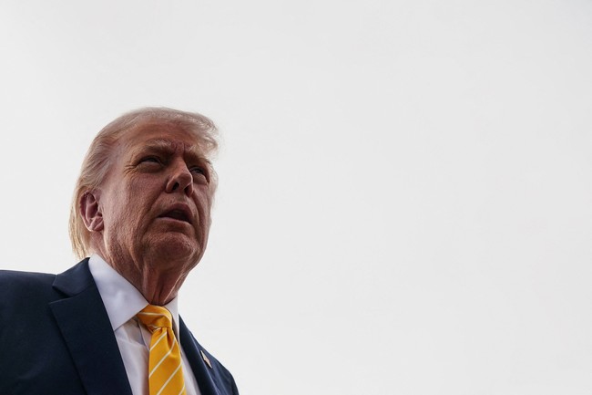 Breaking: Trump Batal Serang Iran Selasa Ini, 3 Raja 'Turun Gunung'